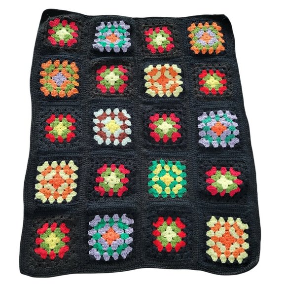 Handmade | Bedding | Vtg Granny Square Afghan Roseanne Crochet Black ...